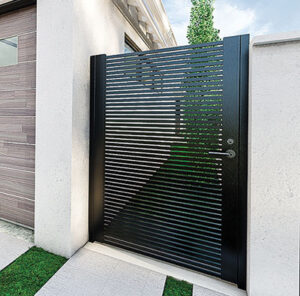 Gates and Fences | Oahu, Honolulu, Ka'a'awa, HI | Diamond Head